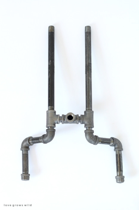 DIY Industrial Pipe Stools - Love Grows Wild