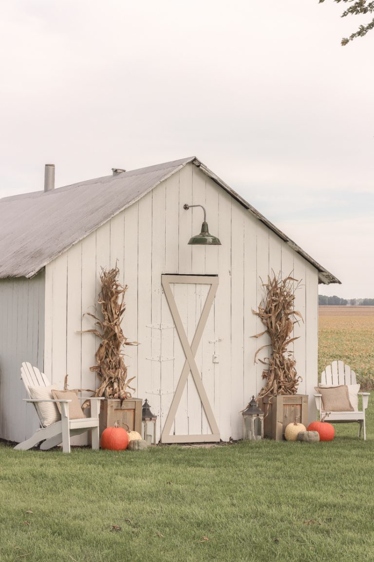 Fall Decorated Barn - Love Grows Wild