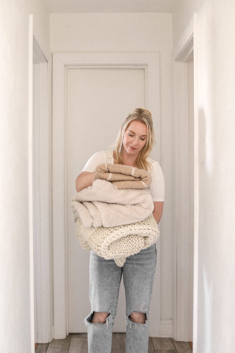 6 Steps to Simple, Stress-Free Holiday Decor - Love Grows Wild